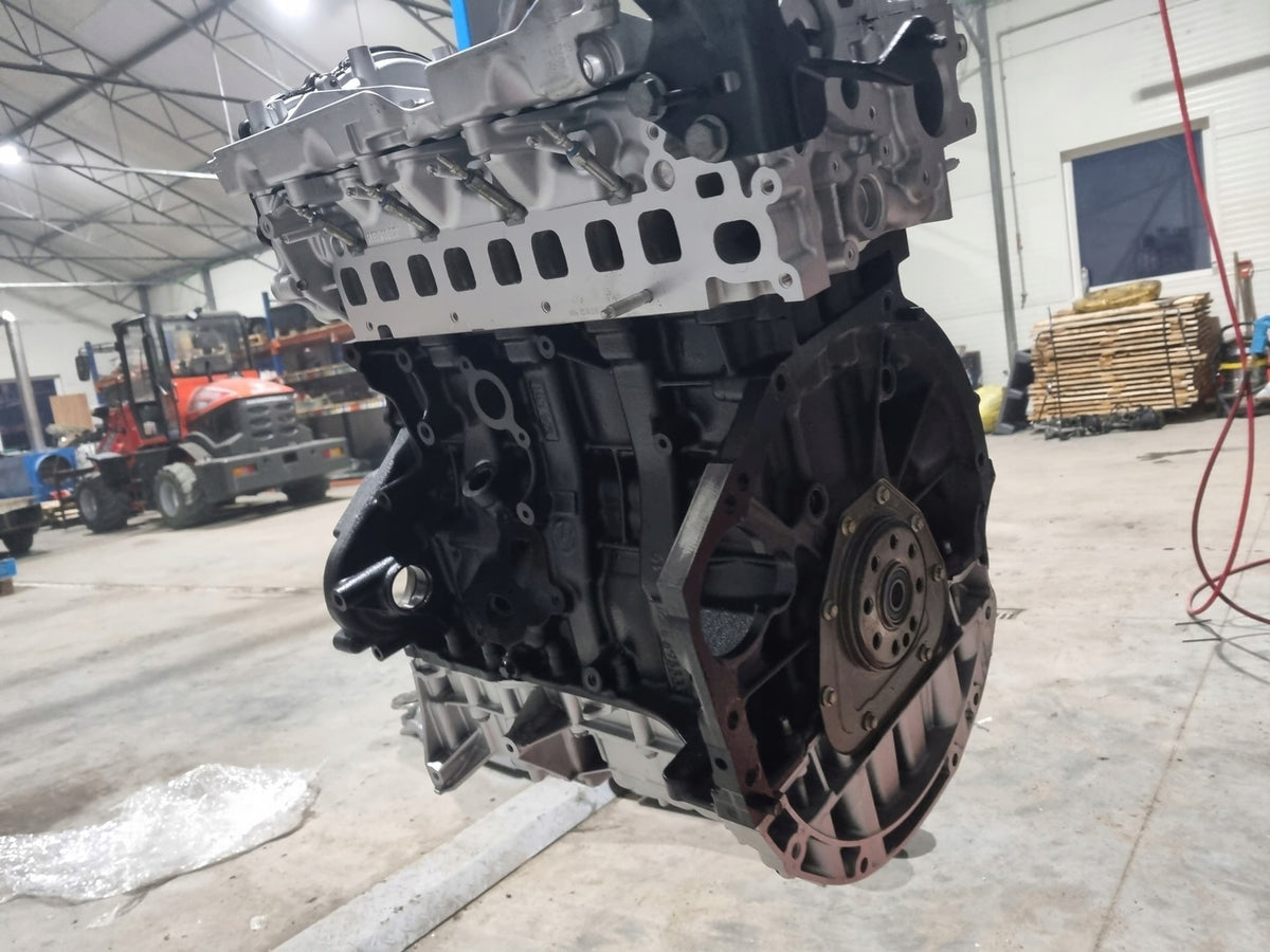 Motor Renault Trafic III M9R V710 Diesel Engine Unkomplett Überholt ...